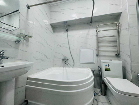 Продажа квартиры на Ц 5  2/2/4 ID:LR 95