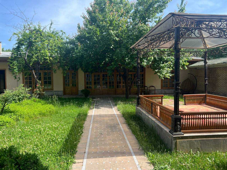 Тошкент тумани 16 йиллик махалласи 6 сотих хонадон сотилади