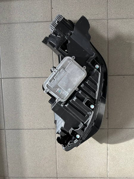 Фара передняя Leapmotor C11