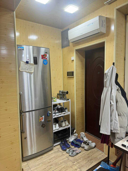 谷 130427 谷 Chilonzor tumanida kvartira sotiladi [90 м²]
