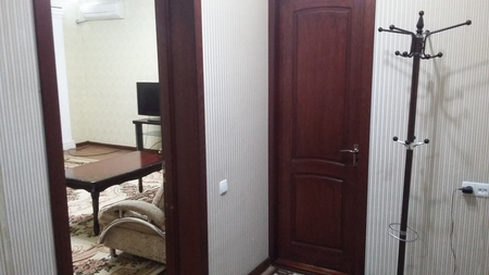 Продаётся 3/4/9 квартира на Ц1, Садика Азимова