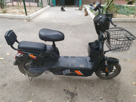 Elektro skuter yengi