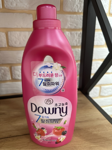 Концентрированный кондиционер для белья Downy 1 litr. Made in Korea