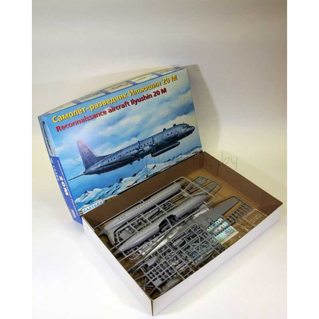 Сборная модель самолета Ил-20М (ВЭ, 1/144).