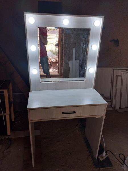 Mebel tryumo 1.400