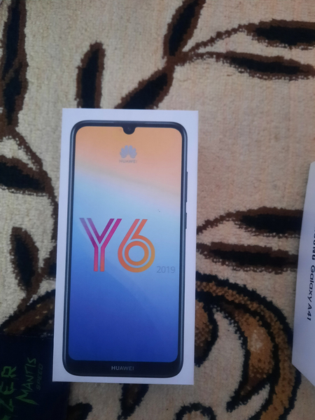 HUAWEi Y6 sotiladi holati yaxshi