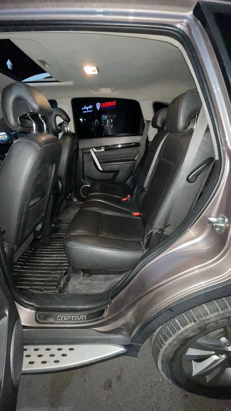 Срочно продается Chevrolet Captiva 3