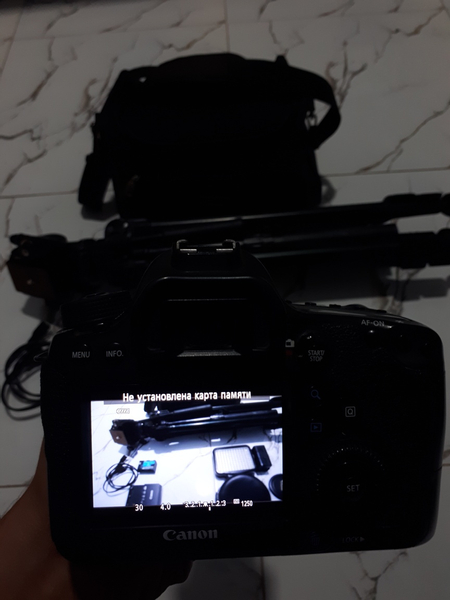 Canon 6d sotiladi