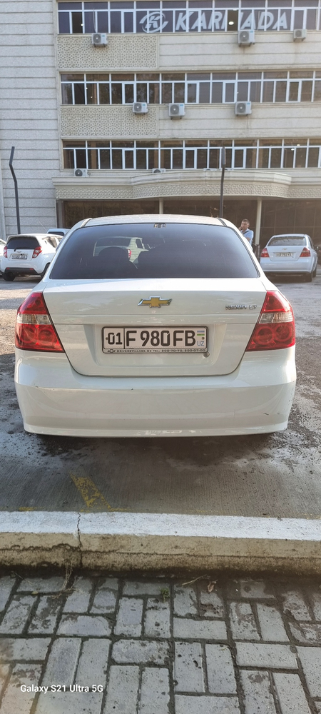 Nexia 3 2 Pozitsiya sotiladi