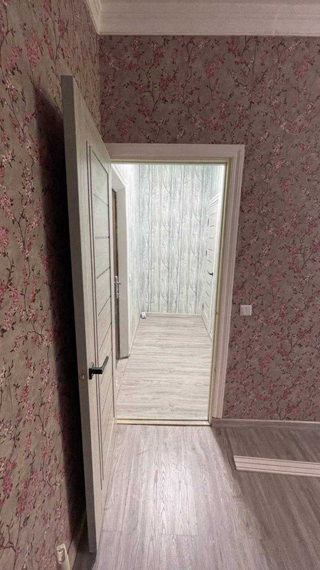 СРОЧНО !! Продается квартира в Яшнабаде 1/3/4 ( 33 кв/м ) Асалобод 1