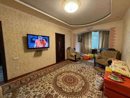 Юнусабод 13.кв 3/3/4 срочно квартира