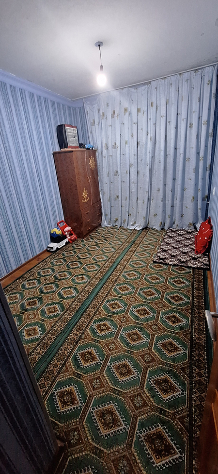 Эшангузар, 1-микр-н