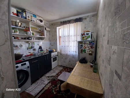 Продаётся 2х ком квартира на 4 этаже,раздельные ком,ор:Горгаз,Багира