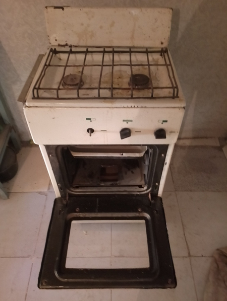 Продам 2х комфортную газ плиту