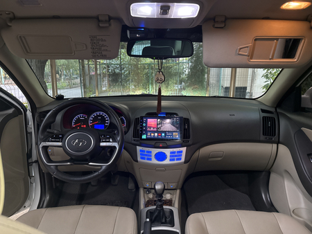 Hyundai Avante  Full 1.6