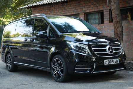 Mercedes Benz Viana business class