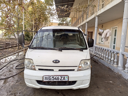 Kia Pregio avtobus