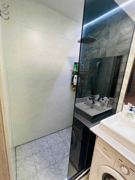 Продается 1 комнатная квартира. Юнусабад 19й квартал. Новостройка
