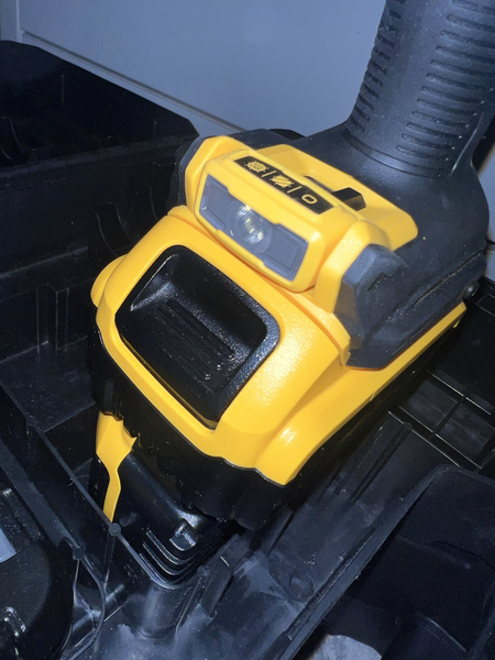 Продам комплек DCD 800P2T + DCH133M1  Шуруповёр + Перфоратор