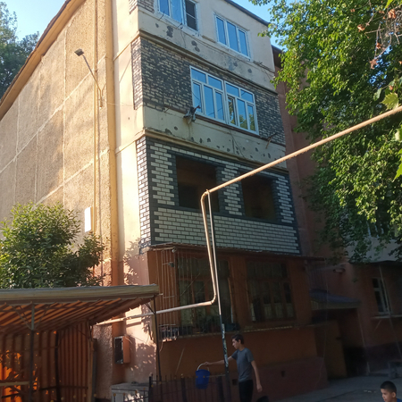 Balkonga g'isht teramiz