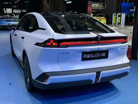 Changan Deepal SL 03