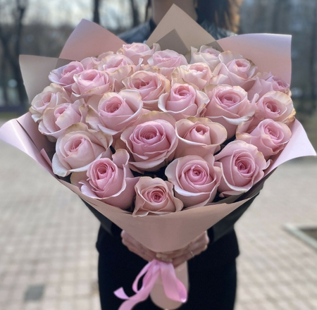 Розы 101 от 600.000 +доставка
В Uzflora вы можете