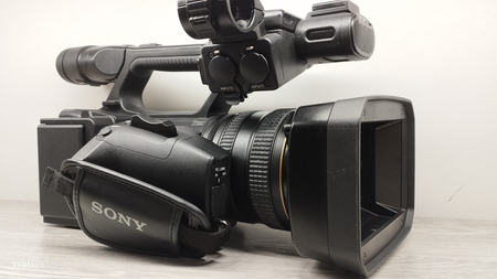 Sony HDR-AX2000, HD, AVCHD