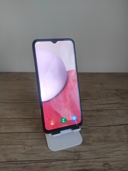 Samsung A13 sotiladi