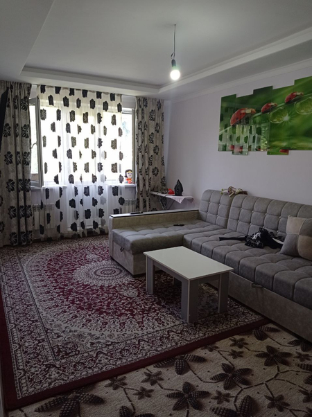 Продается квартира рядом со школой 14 на тройцк