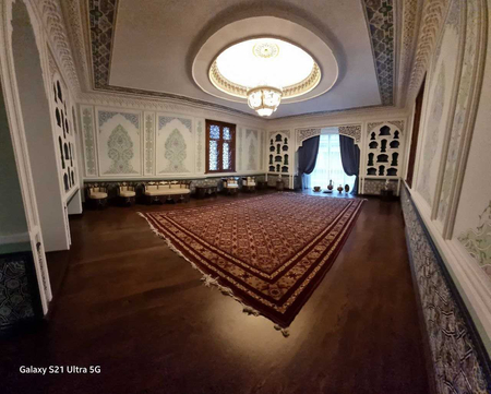 Продажа: Замок-2400 м2. Мирз-Улуг. район. 53 сотки.Аренда 40000у.е
