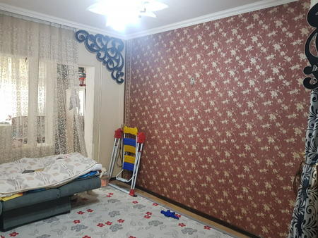 Продается на Ахмад Югнаки 2в3/2/5