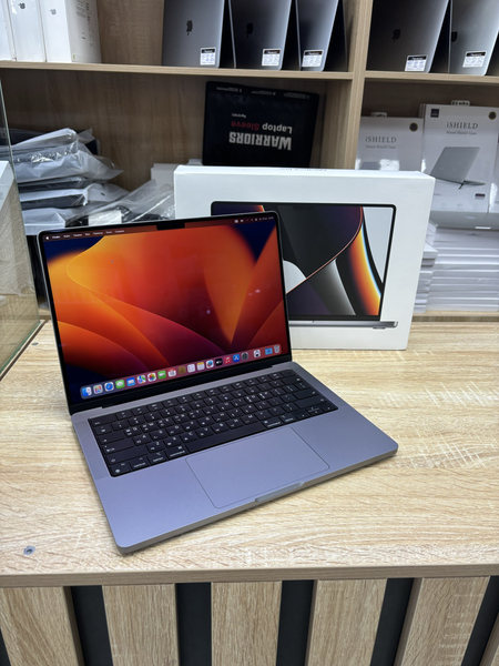 Macbook pro 2023 M3pro 36/1TB