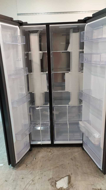 Холодильник Samsung 647 L RS62R50312C/WT