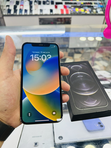 iPhone 12 Pro  256 gb ideal
