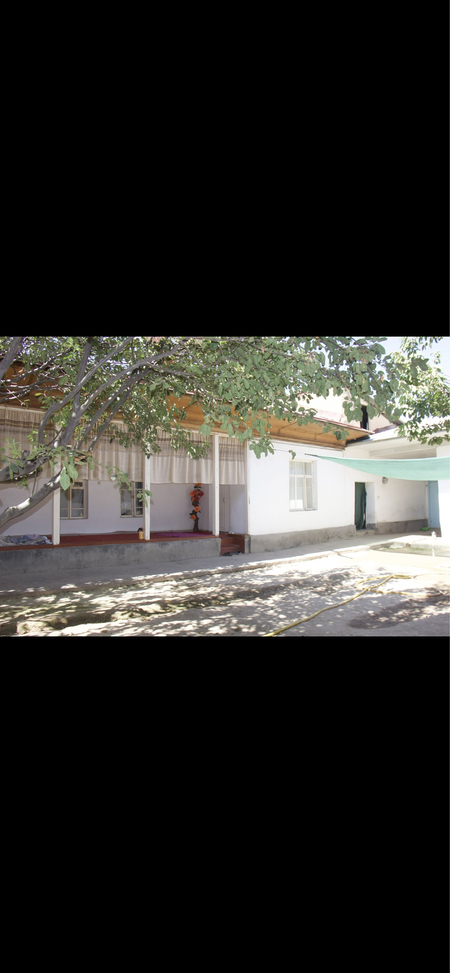 Uy Sotiladi 2 sotix 4 ta xona 52000$ kelishamiz