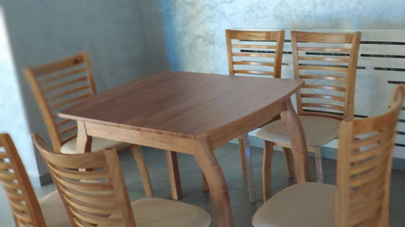 Мебель из массива ГЕВЕИ: Производитель Китая. Стол+ 6 стула