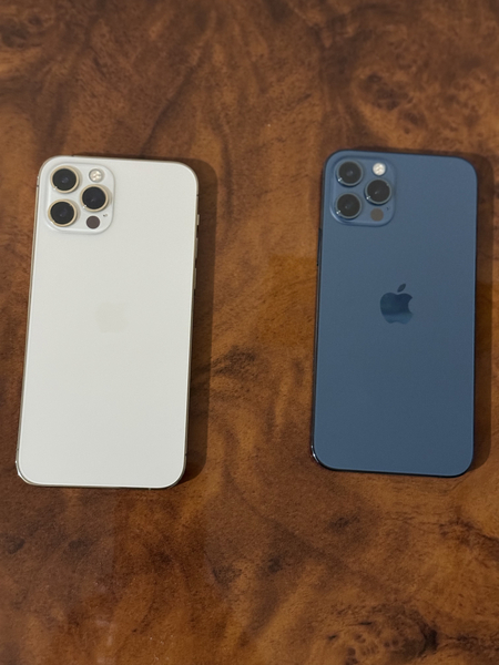 Iphone 12 pro  продается