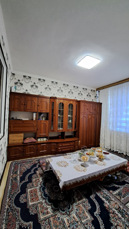 Продаётся 3-х комнатная квартира.