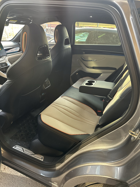 BYD Champion 605ev