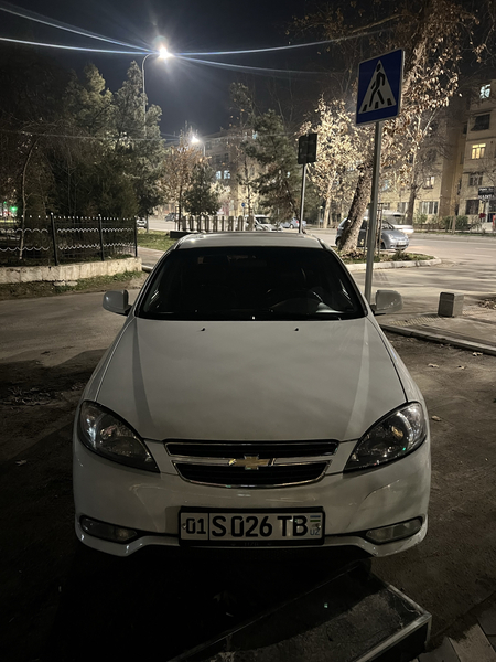 Chevrolet Gentra, 3-pozitsiya