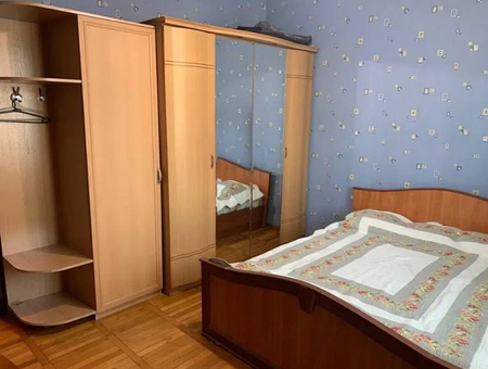 На Башлык 3/3/9 Продаётся балкон 2/6 общ пл 80