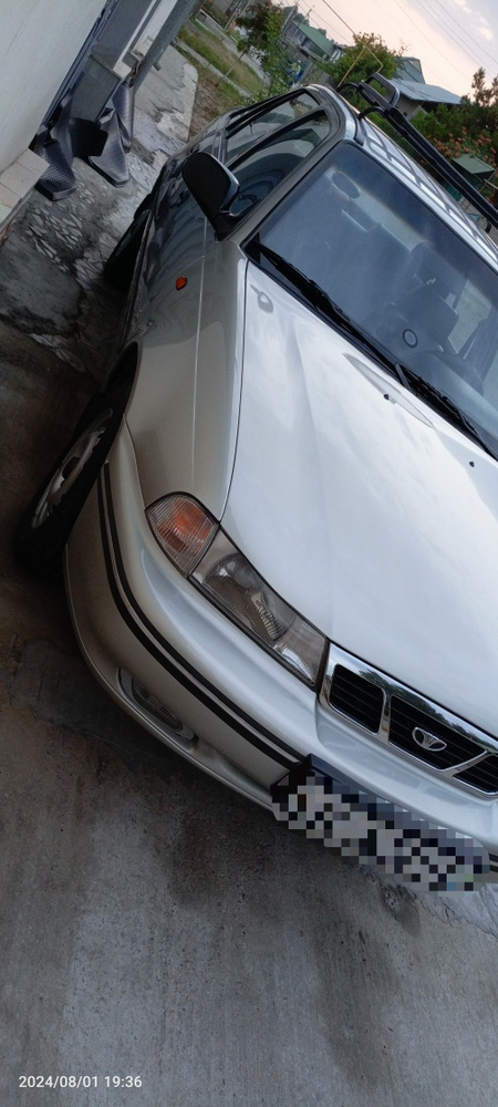 Daewoo Nexia1 sons