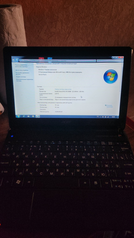 Нетбук Acer aspire one