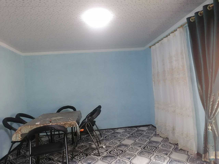 Vobkent tumanida Hovli sotiladi