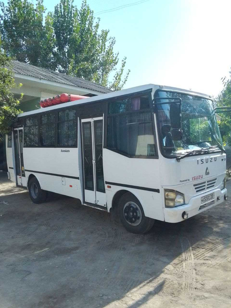 Avtobus sotiladi