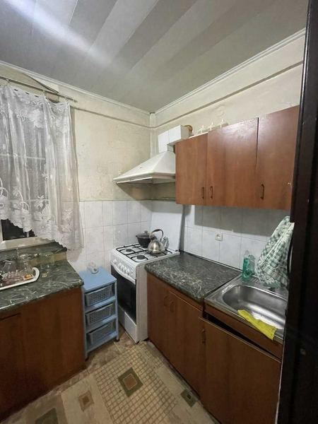 Продается 2/1/3 кирпичный Метро космонавтов средний ремонт (143353)