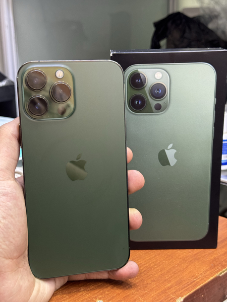 Iphone 13 pro max ideal 633$