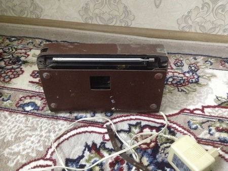 FM радио Panasonic RF-562