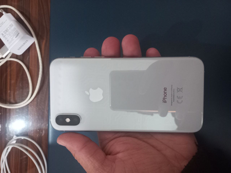 Iphone xs 256gb sotiladi