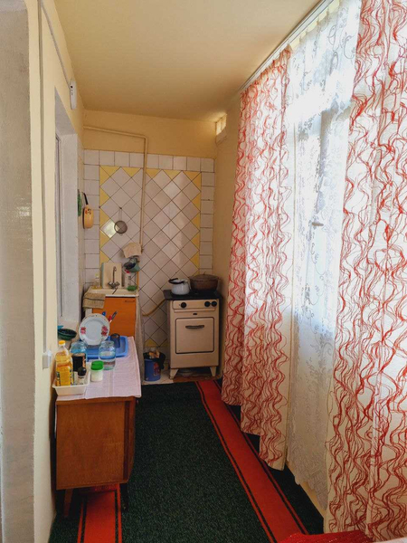Продаётся 2х комнатная Мухтар Ашрафий